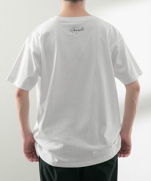 ITEMS URBANRESEARCH（アイテムズ アーバンリサーチ）の「RICKY POWELL Photo Tshirts（Tシャツ ...