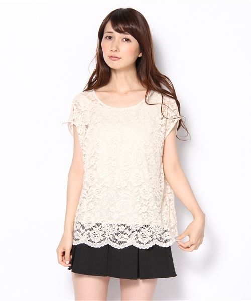 Tiara（ティアラ）の「【MISS8月号掲載】【BAILA 7月号掲載】レース半袖ブラウス（Tシャツ/カットソー）」 - WEAR