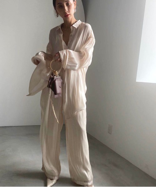 AMERI（アメリ）の「GLOSSY TUCK PANTS（デニムパンツ）」 - WEAR