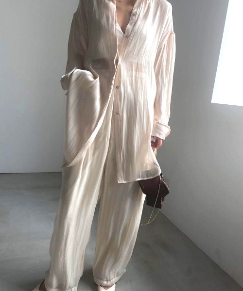 AMERI（アメリ）の「GLOSSY TUCK PANTS（デニムパンツ）」 - WEAR