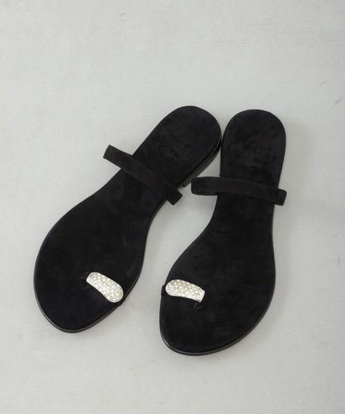 il sandalo of capri（イルサンダロオフカプリ）の「【il sandalo of capri】 ビジュートゥリング サンダル ...