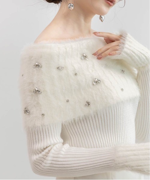 セール】ビジューシャギーオフショルダーニット（ニット/セーター