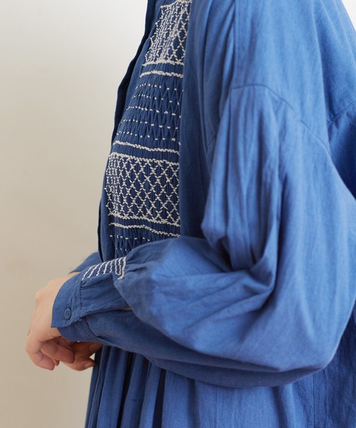 bulle de savon（ビュルデサボン）の「 hand smocking ワンピース（ワンピース）」 - WEAR