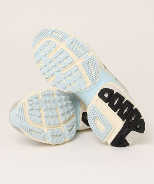 【セール】NIKE WMNS V2K RUN FZ3596-072（スニーカー）｜NIKE（ナイキ）のファッション通販 - ZOZOTOWN