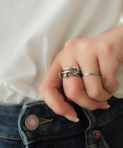 ebine（エビネ）の「Triple Ring 金属アレルギー対応 サージカルステンレス（リング）」 - WEAR