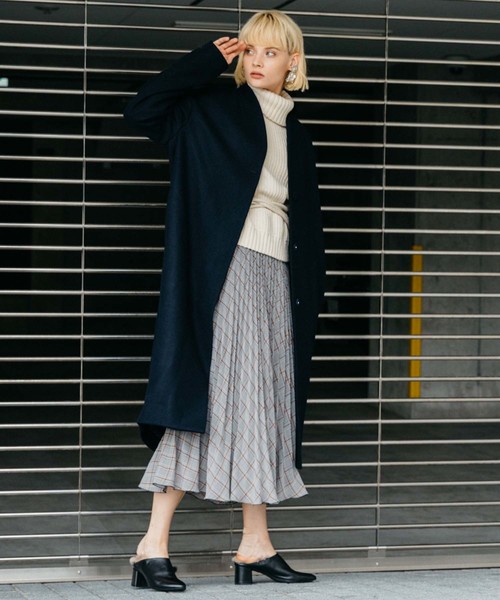 AMERI（アメリ）の「【AMERI VINTAGE】《STUDIOUS別注》シンプルノーカラーコート（チェスターコート）」 - WEAR