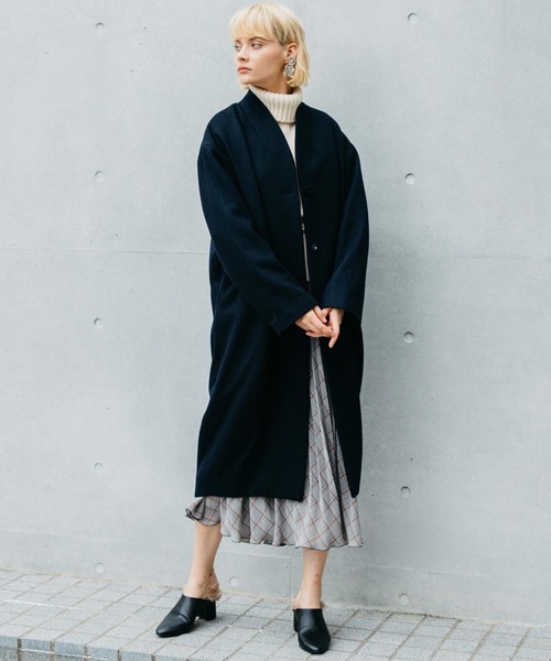 AMERI（アメリ）の「【AMERI VINTAGE】《STUDIOUS別注》シンプルノーカラーコート（チェスターコート）」 - WEAR