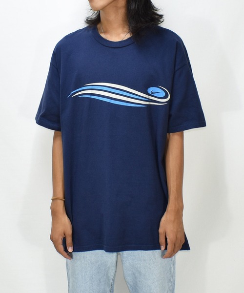NIKE（ナイキ）の「【ヴィンテージ古着】Y2K 00's NIKE / ナイキ SWOOSH プリントTシャツ（Tシャツ/カットソー）」 - WEAR