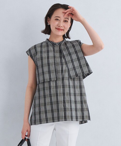 green label relaxing（グリーンレーベルリラクシング）の「ドビー ストライプ ケープ ノースリーブ シャツ -マシン ...