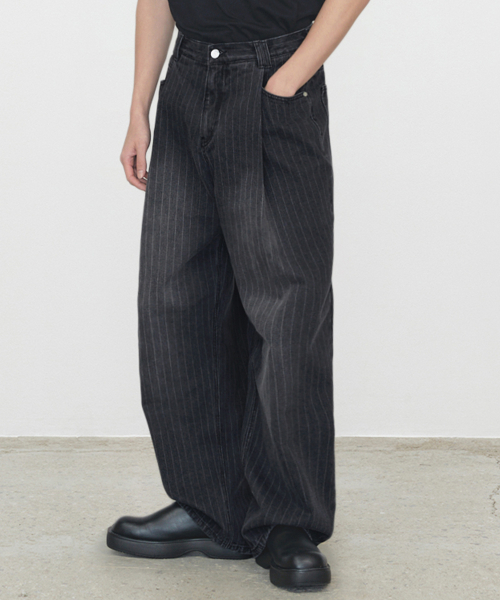 Deep Pleats Wide Jeans DCPT030STBlack（その他パンツ）｜DECET（デケト）のファッション通販 ...